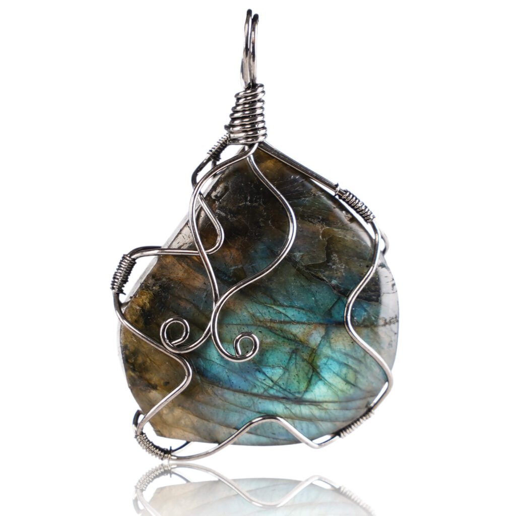 Wire Wrapped Labradorite Pendant • The Green Crystal